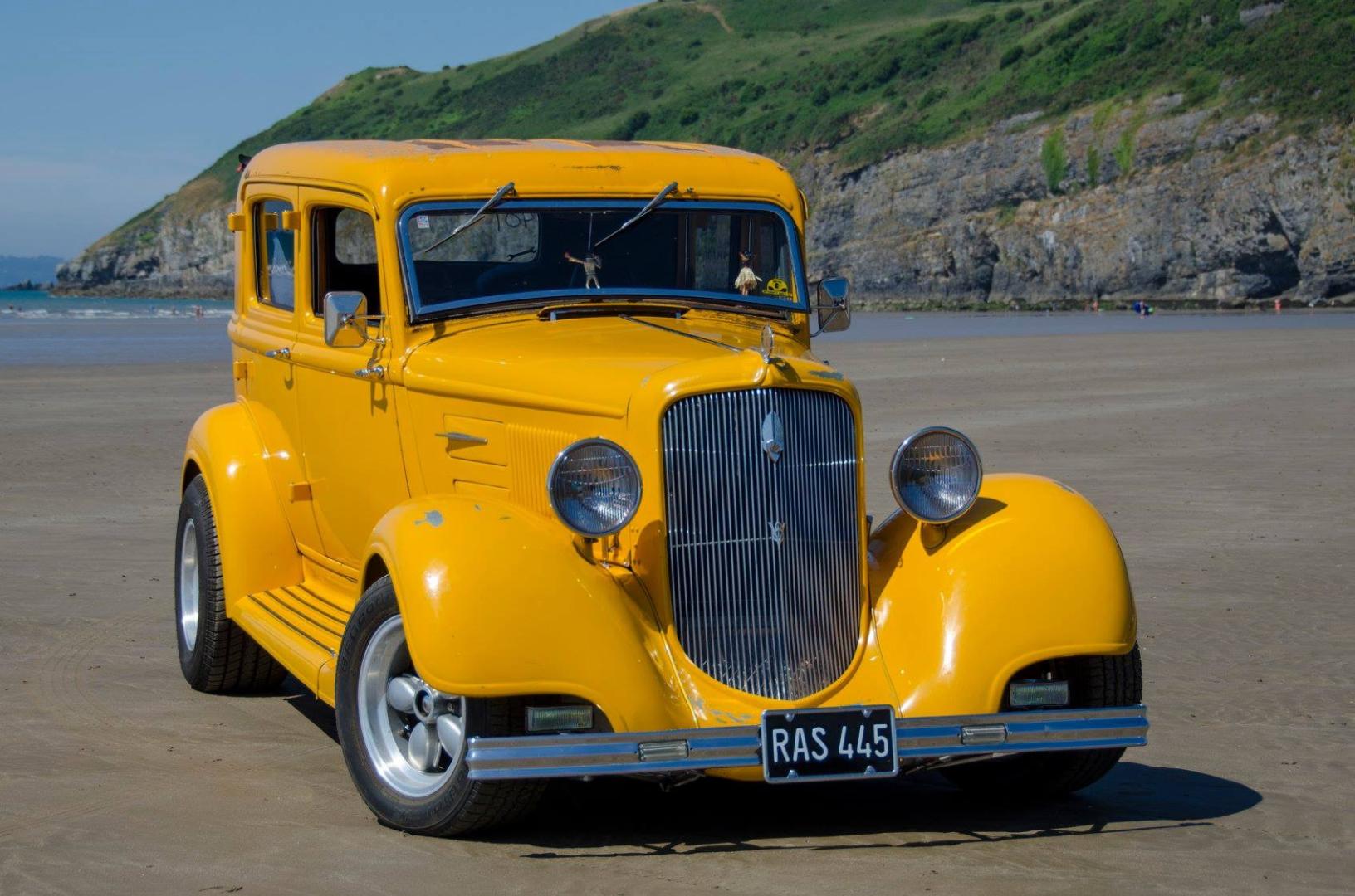1934 Plymouth Custom | American DreamsAmerican Dreams
