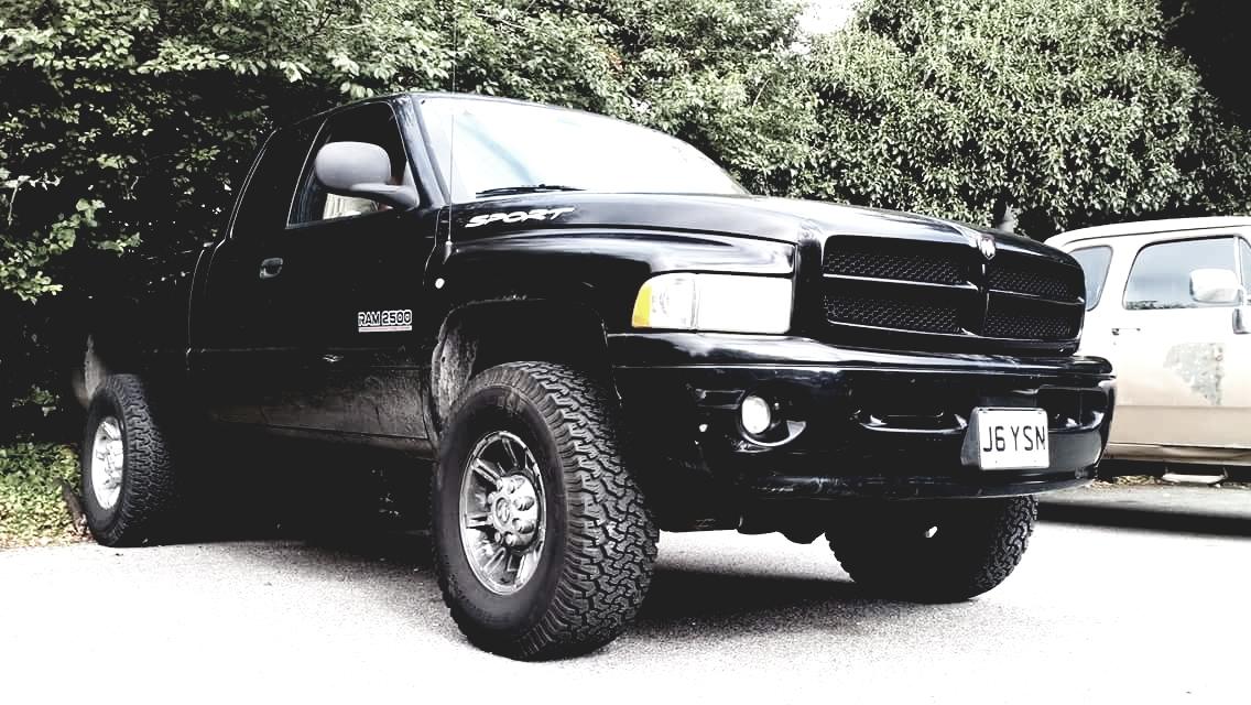1999 Dodge Ram 2500 Cummins sport | American DreamsAmerican Dreams
