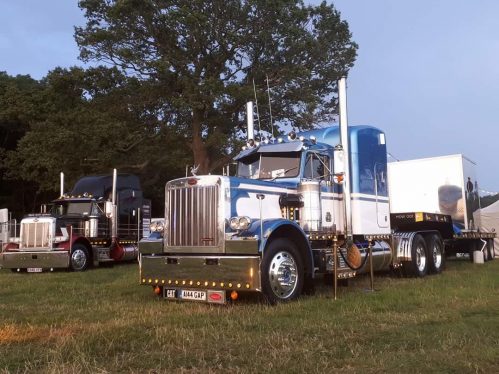 1983 Peterbilt 359 | American DreamsAmerican Dreams