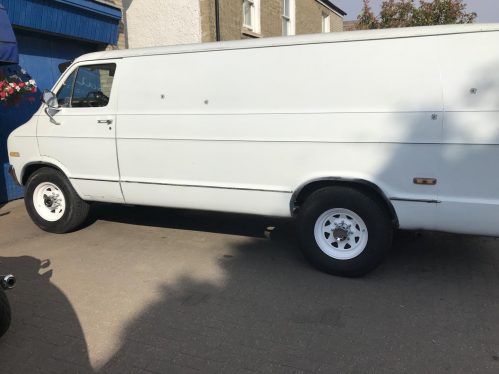 1973 Dodge B300 MaxiVan | American DreamsAmerican Dreams
