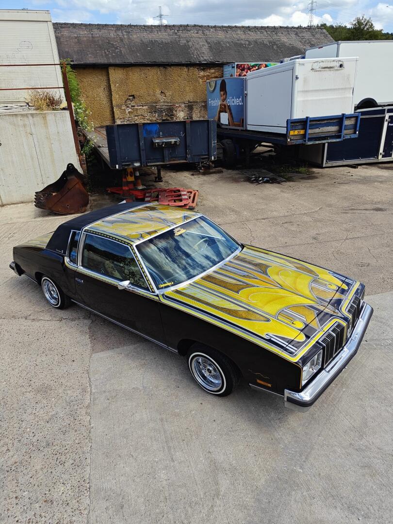 1979 Oldsmobile Cutlass Supreme Lowrider! | American DreamsAmerican Dreams