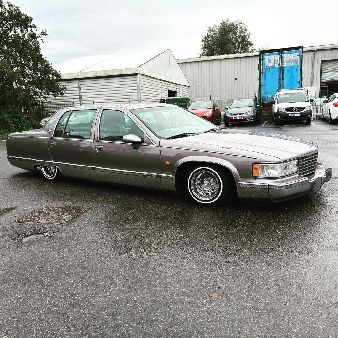 1993 Cadillac Fleetwood lowrider | American DreamsAmerican Dreams
